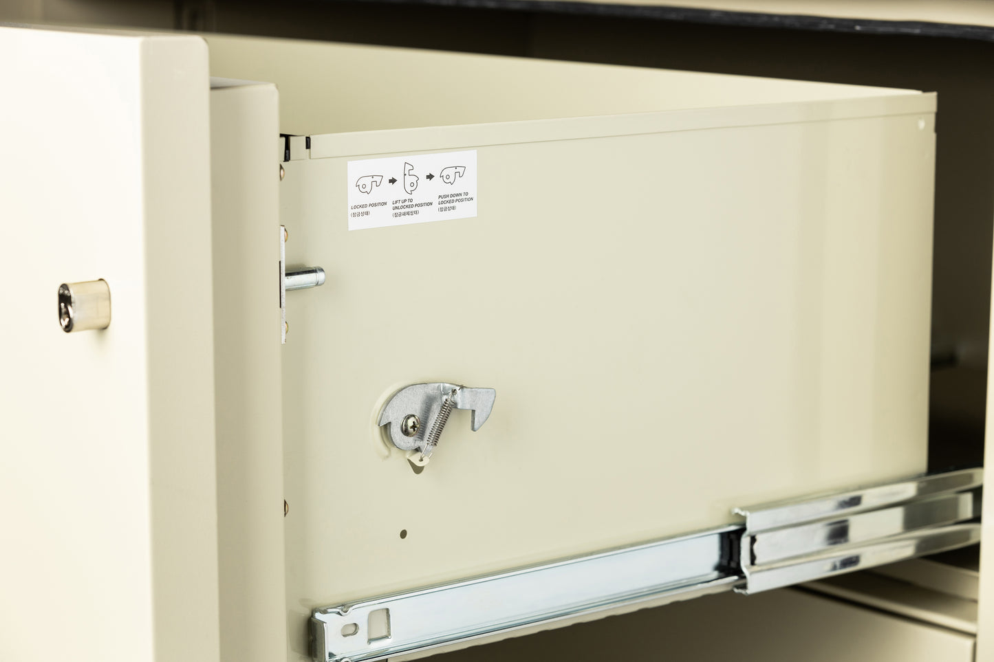 Phoenix Safe LGL4W31, Vertical 31 inch 4-Drawer Legal Fireproof File ...